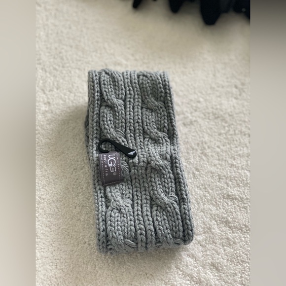 UGG | Accessories | Ugg Knitted Headband | Poshmark